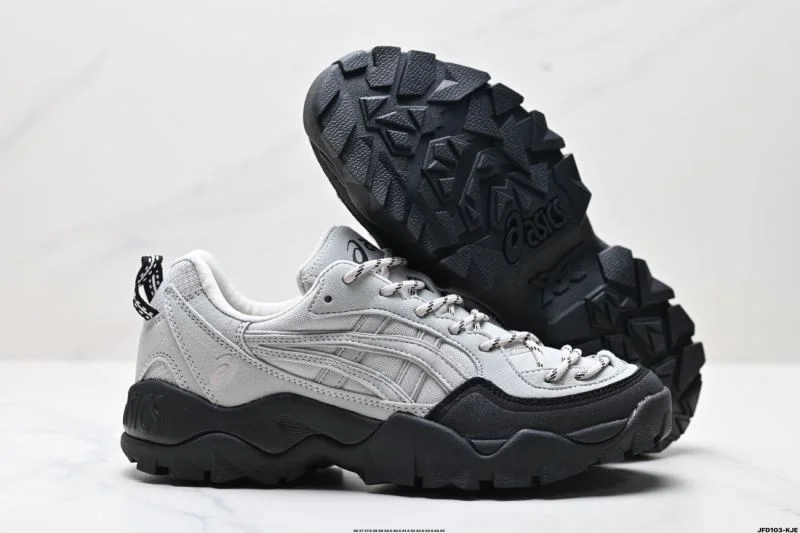 Brand-authenticated Asics Shoes