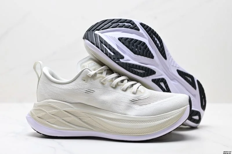 Bargain Asics Shoes