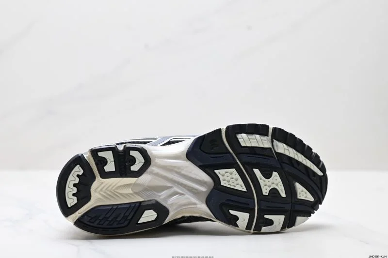 Cut-rate Asics Shoes