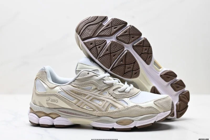 Exact replica Asics Shoes
