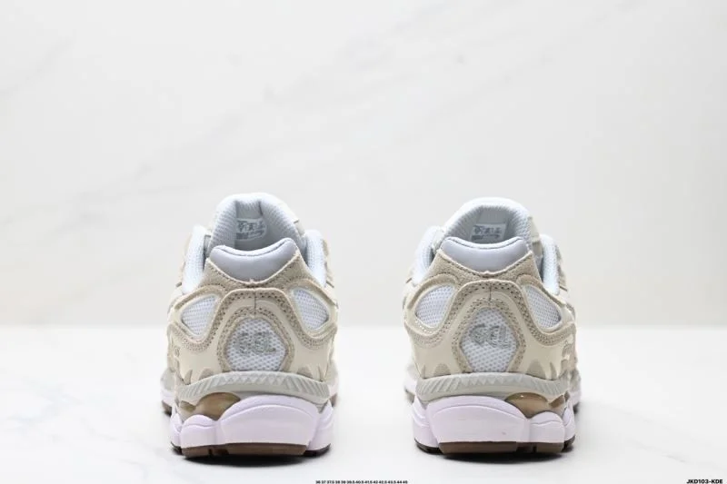 Exact replica Asics Shoes