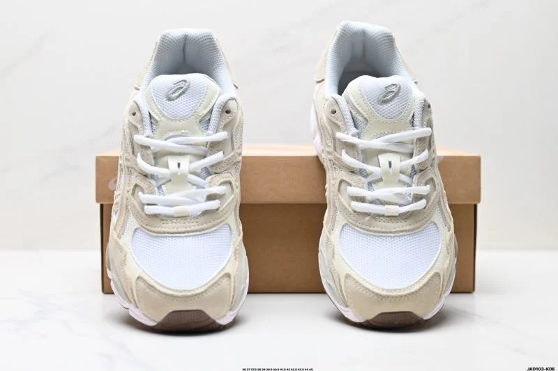 Exact replica Asics Shoes