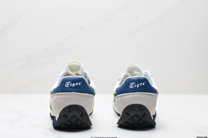 Low-cost Asics Shoes