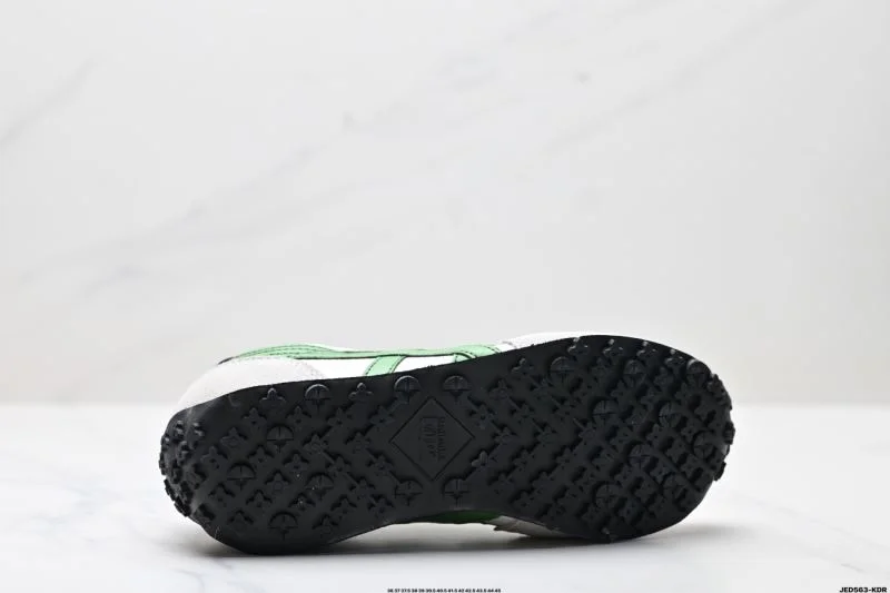 Low-cost Asics Shoes