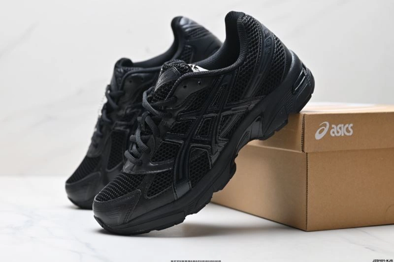 Bargain Asics Shoes