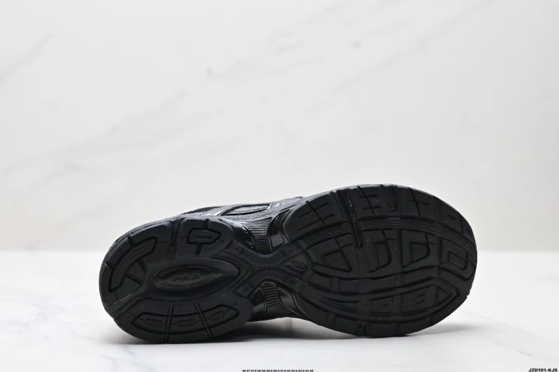 Bargain Asics Shoes
