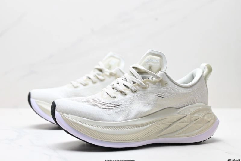 High fidelity Asics Shoes