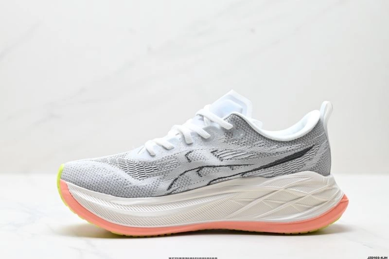 Top match Asics Shoes
