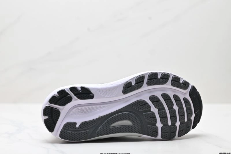High fidelity Asics Shoes