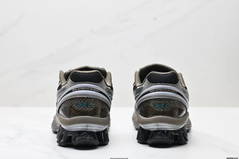 Brand-authenticated Asics Shoes