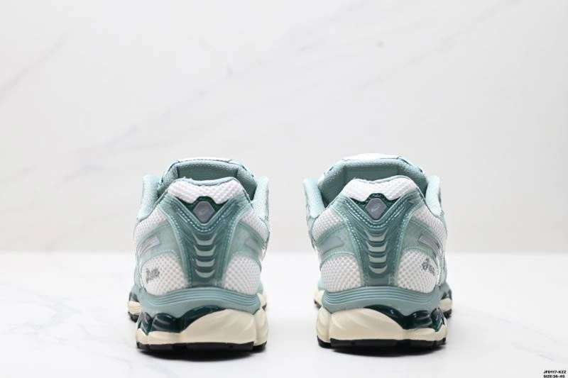 Top mirror Asics Shoes