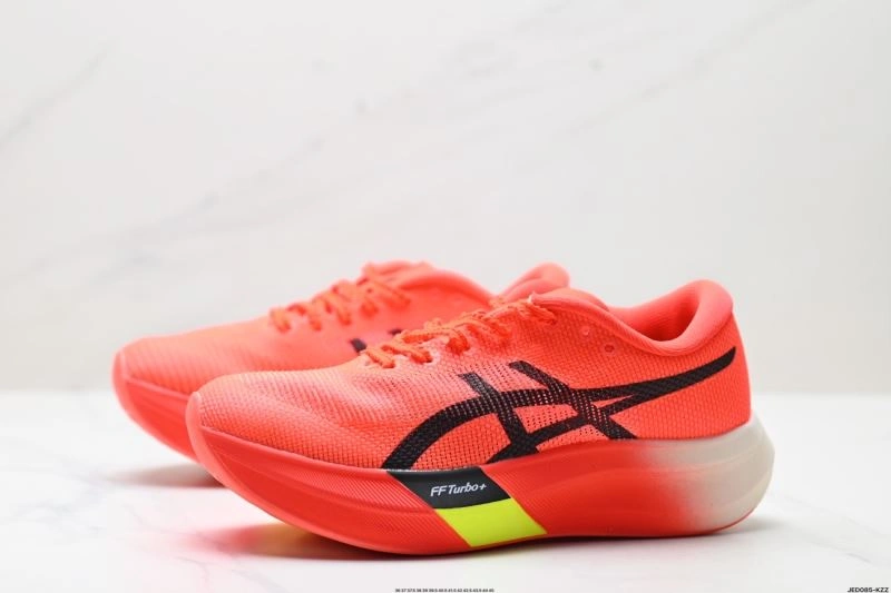 Top match Asics Shoes