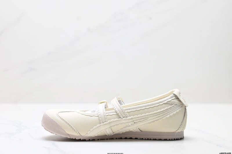 High fidelity Asics Shoes