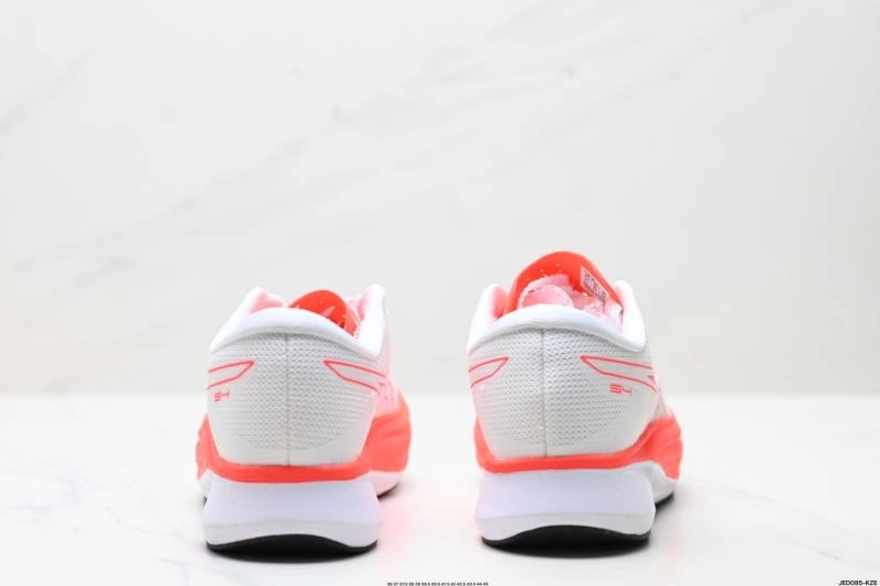 Top mirror Asics Shoes