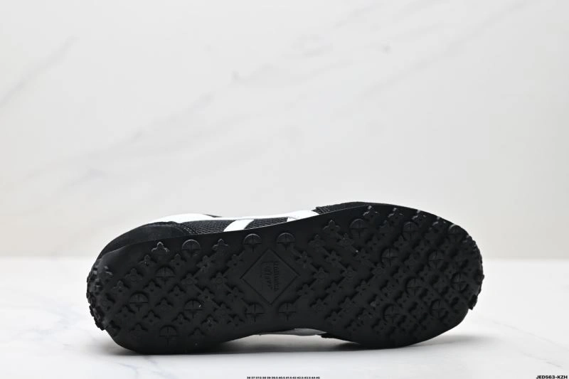 Precise copy Asics Shoes