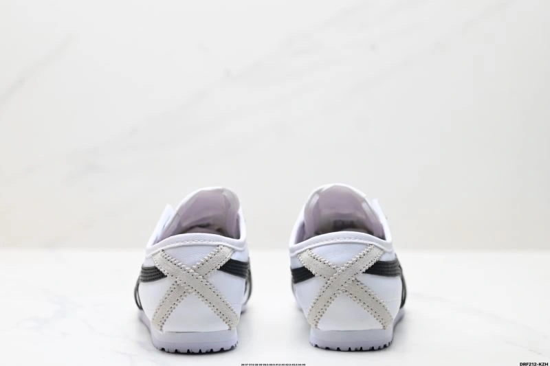 Exact replica Asics Shoes