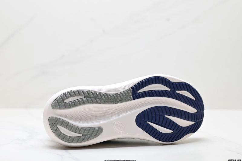 Top match Asics Shoes