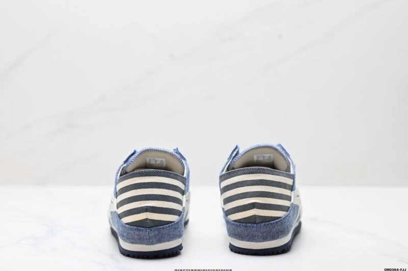 Top mirror Asics Shoes