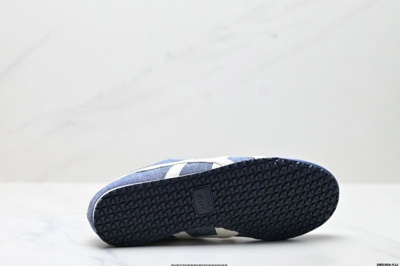 Top mirror Asics Shoes