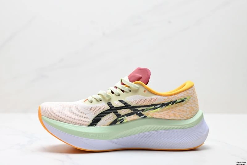 Indistinguishable Asics Shoes