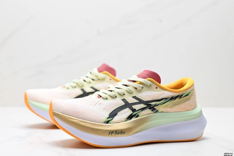 Indistinguishable Asics Shoes
