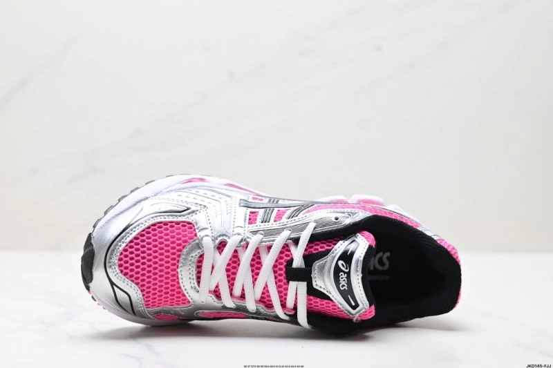 Top match Asics Shoes