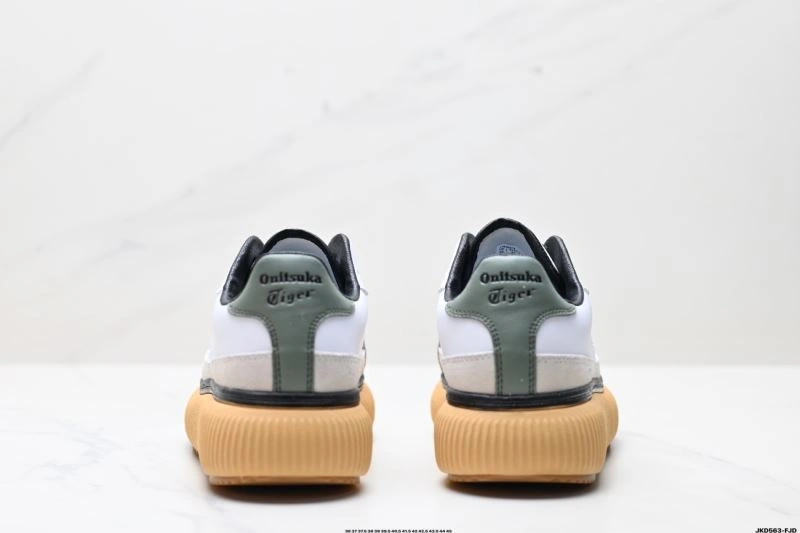 Exact replica Asics Shoes