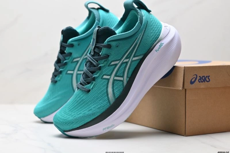 Top mirror Asics Shoes