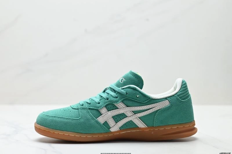 Precise copy Asics Shoes