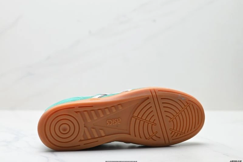 Precise copy Asics Shoes