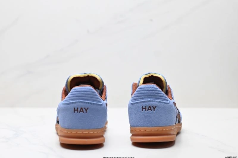 1:1 copy Asics Shoes