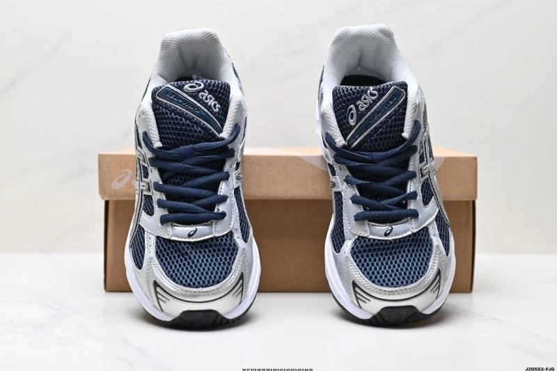 Precise copy Asics Shoes