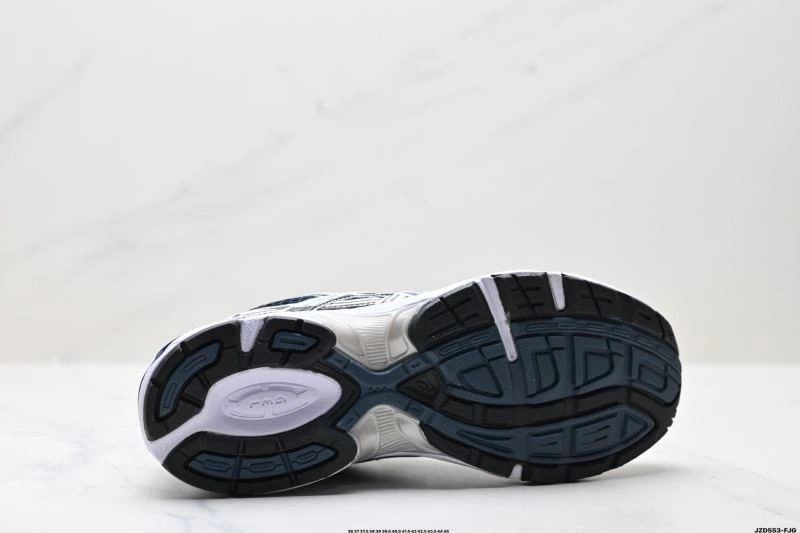 Precise copy Asics Shoes