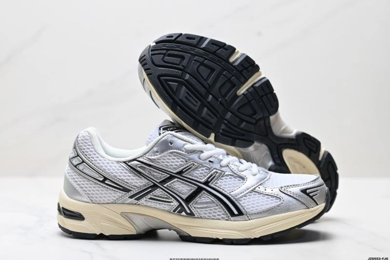 Brand-authenticated Asics Shoes