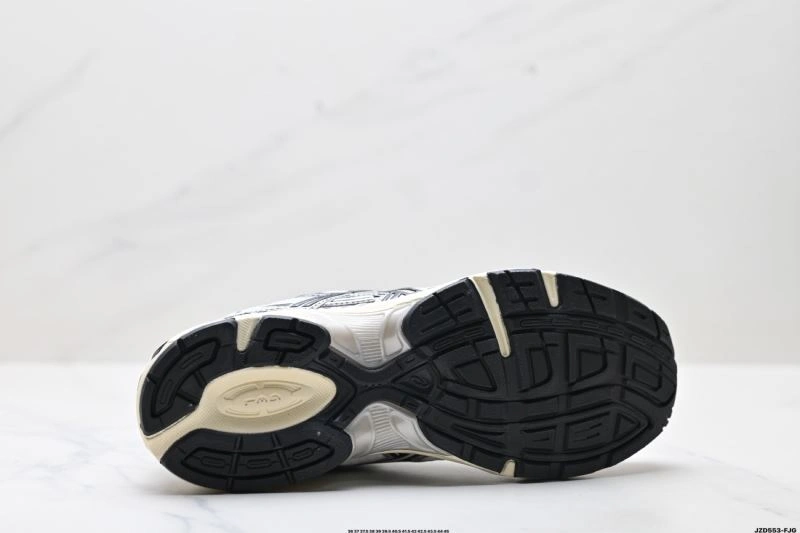 Brand-authenticated Asics Shoes
