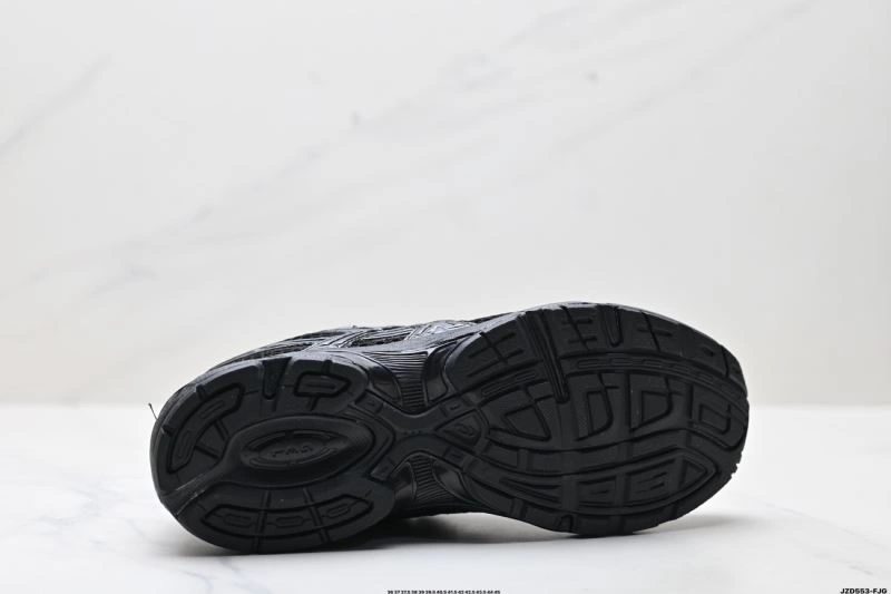 Bargain Asics Shoes