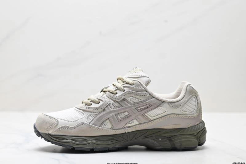 Inexpensive Asics Shoes