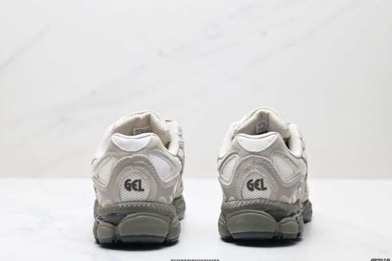 Inexpensive Asics Shoes