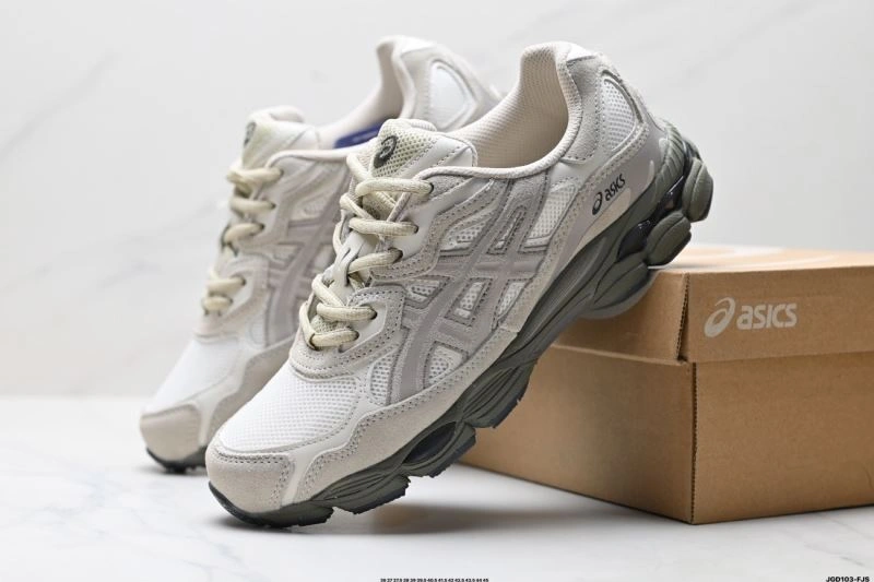Inexpensive Asics Shoes