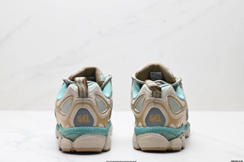 Low-cost Asics Shoes
