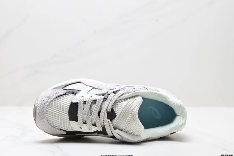 High fidelity Asics Shoes