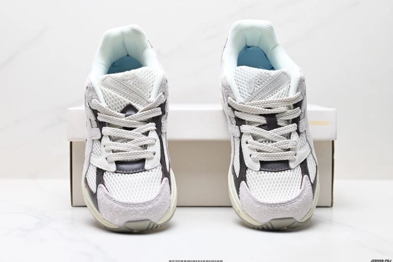 High fidelity Asics Shoes