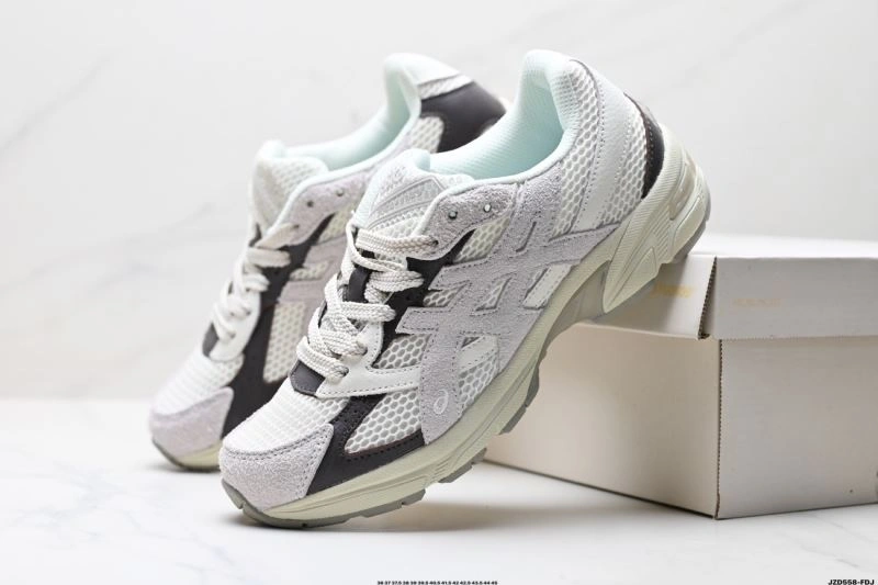 High fidelity Asics Shoes