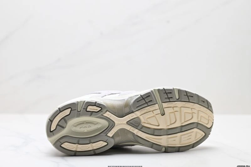 High fidelity Asics Shoes