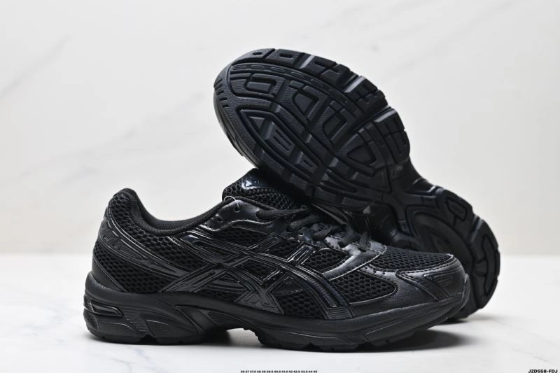 High fidelity Asics Shoes