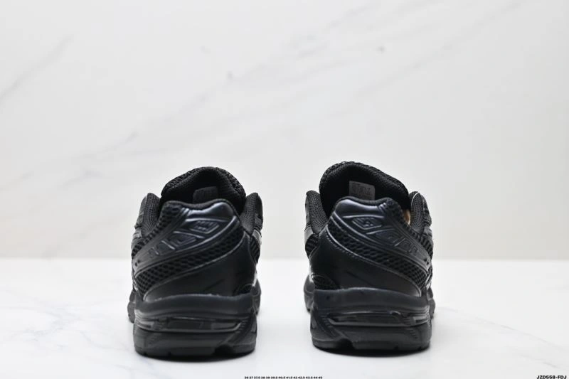 High fidelity Asics Shoes