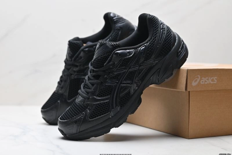 High fidelity Asics Shoes