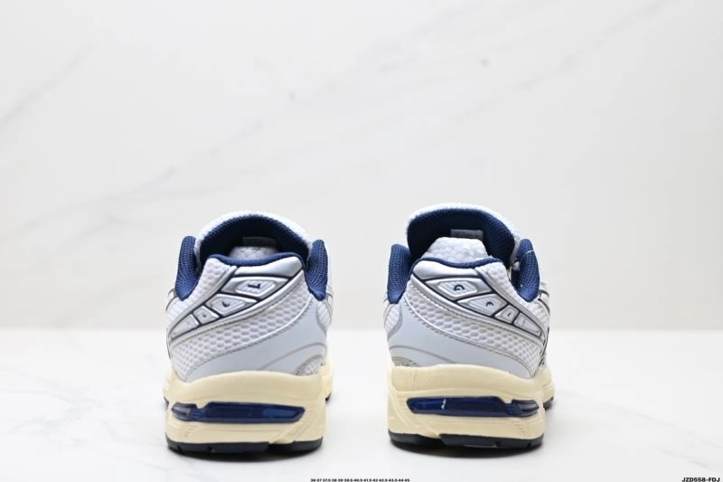 1:1 copy Asics Shoes
