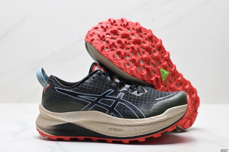 Accurate model Asics Shoes