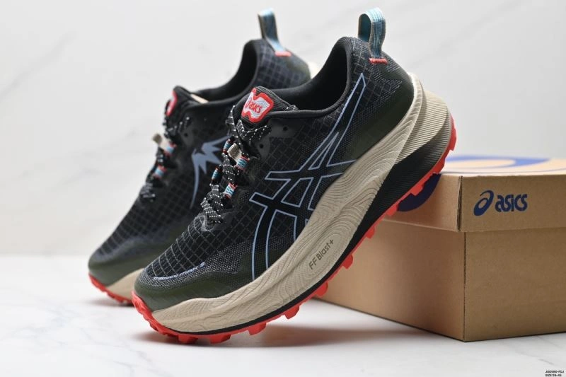 Accurate model Asics Shoes